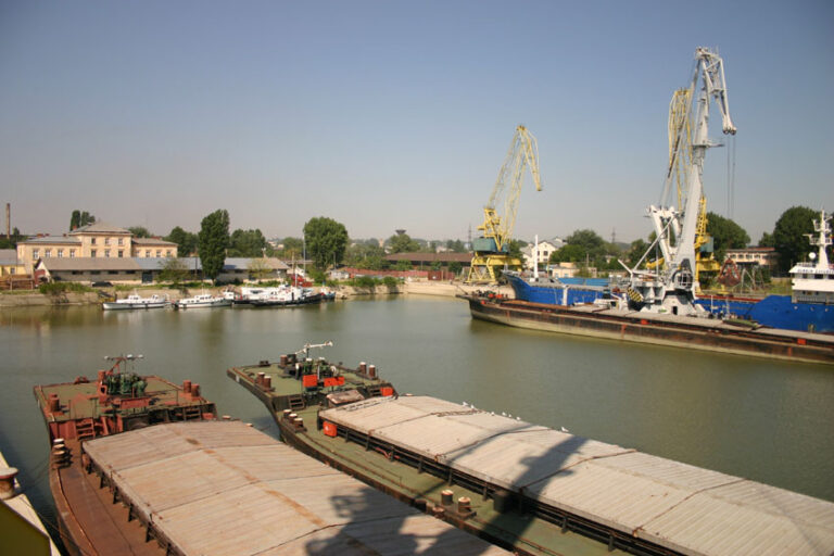 Situația navelor maritime in porturi – CN APDM SA